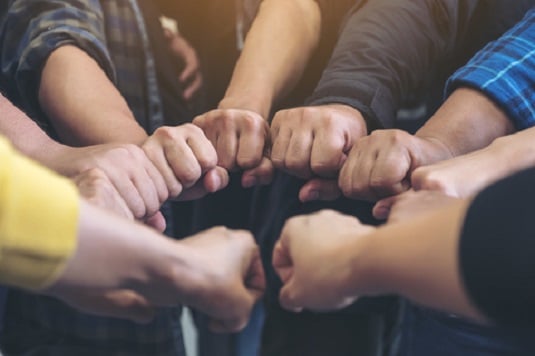 3 Ways to Organize a Successful Volunteer Group - VolunteerHub