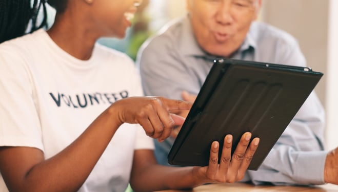 Paperless Volunteer Management: Software Tips | VolunteerHub